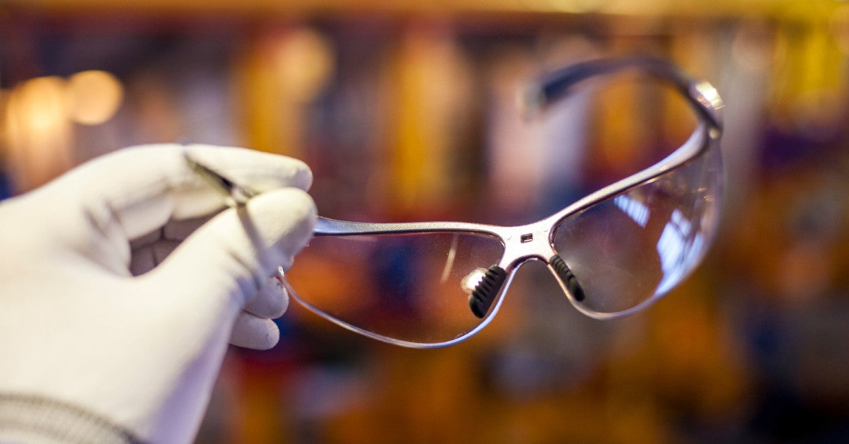 A Complete Guide to Different Types of Protective Eyewear